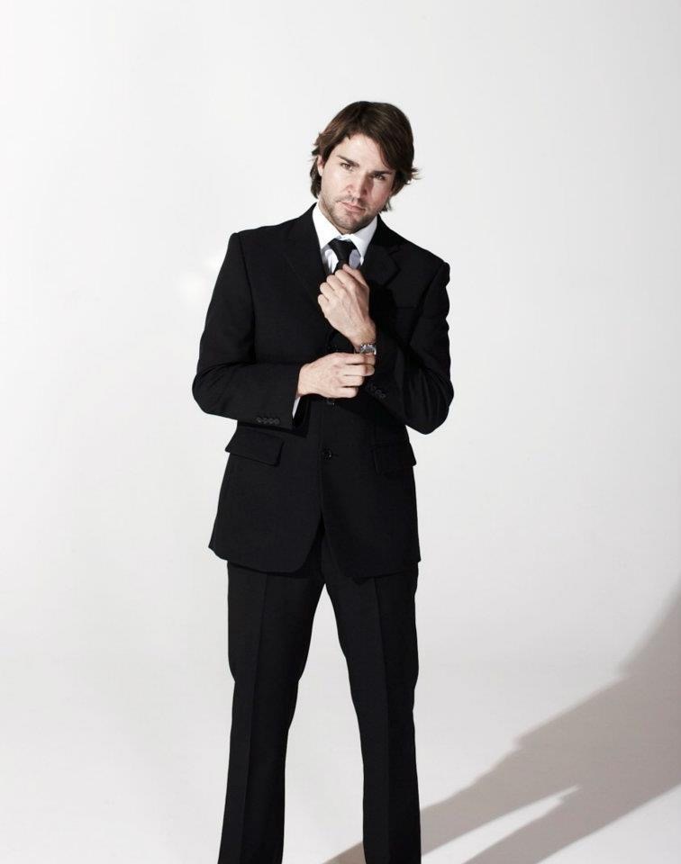 Biography – Karl Ude-Martinez